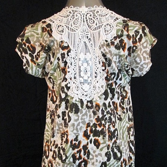 BONGO | Tops | Bongo Animal Print Crochet Back V Neck Top Ke | Poshmark